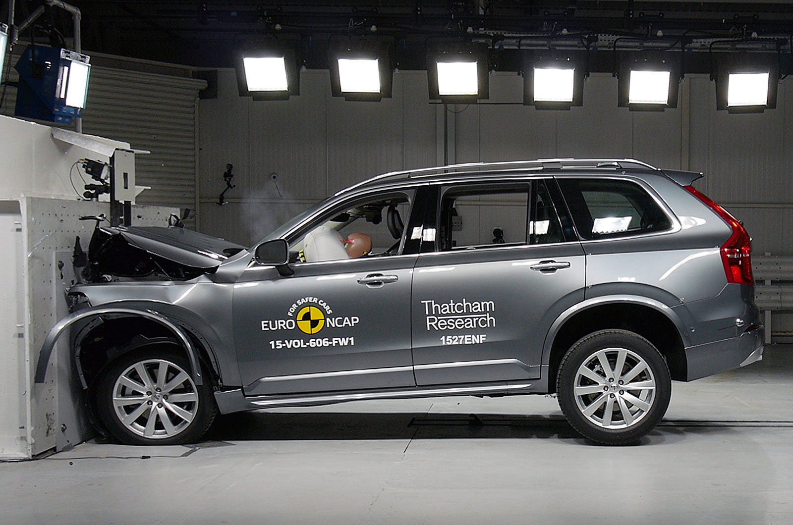 Maximum score for Volvo XC90 and Audi Q7 in Euro NCAP safety tests ...