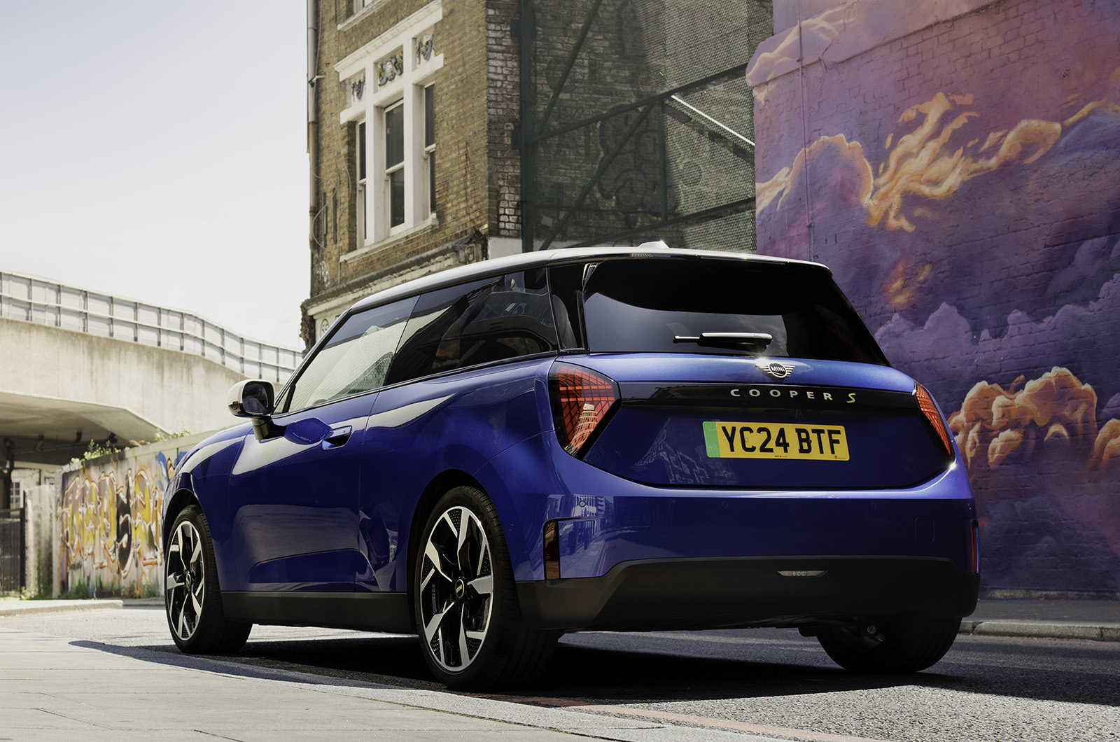 New all-electric MINI Cooper: 6 key things you’ll love - WSG Consumer ...