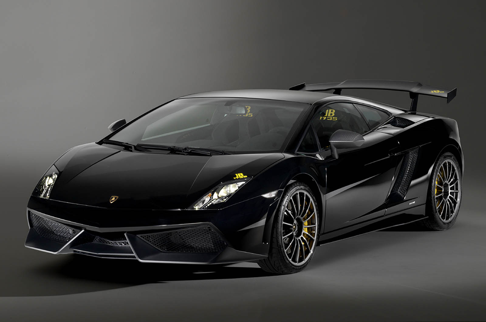 Paris motor show 2010: Lambo Gallardo Blancpain | Autocar