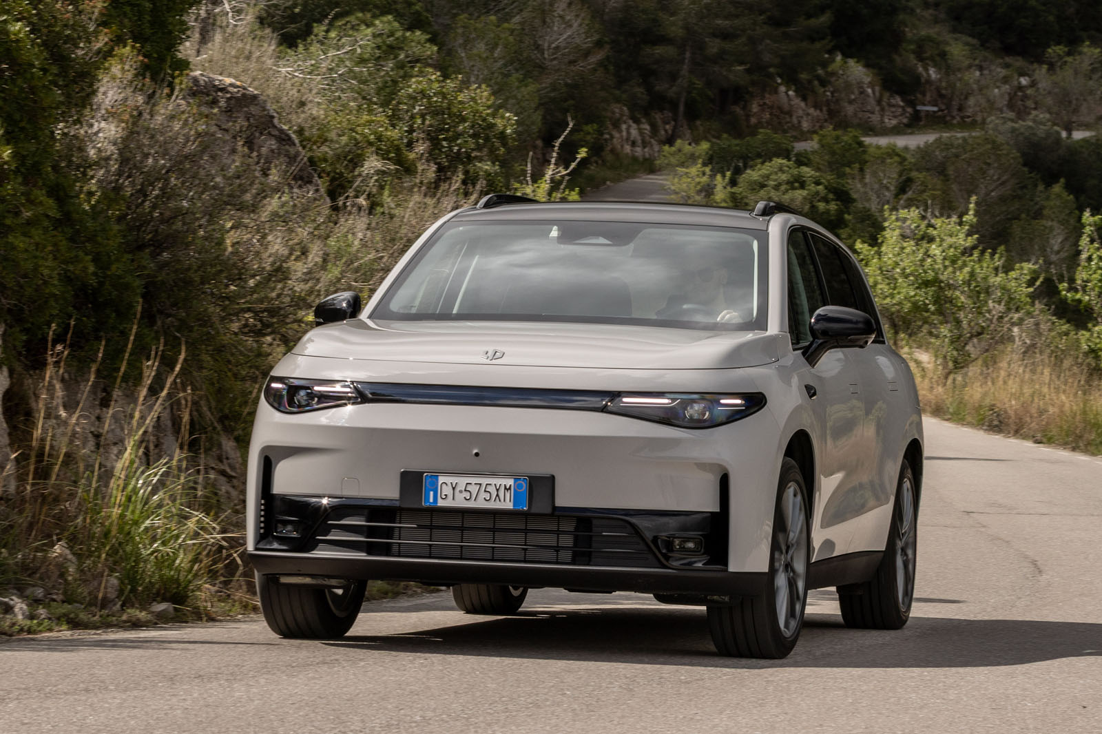 Leapmotor C10 REEV Review 2025, Price & Specs - Phemany.com