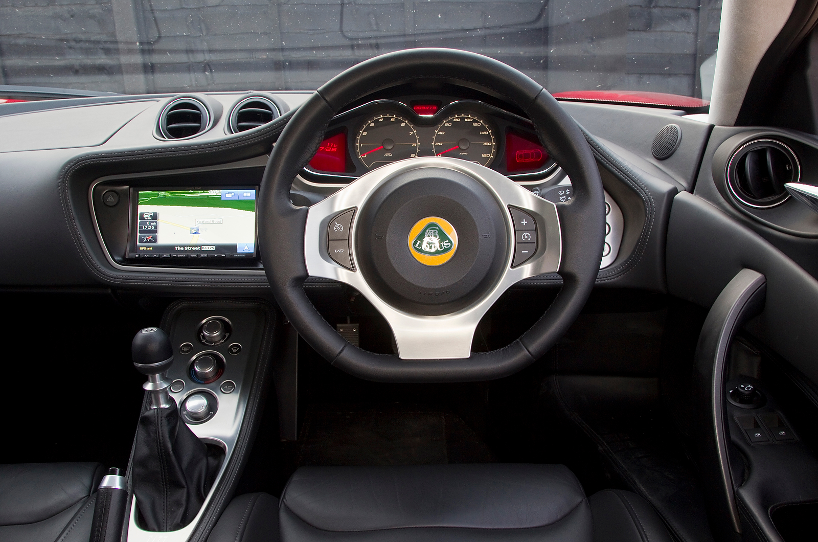 2011 Lotus Exige Inside