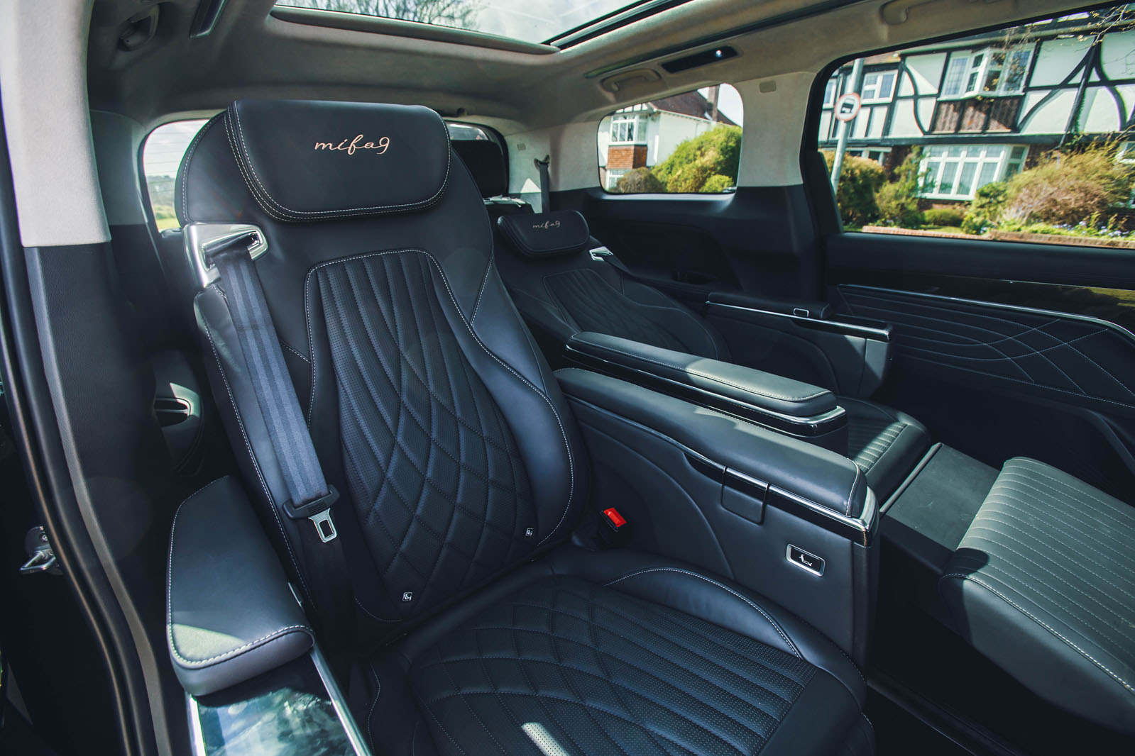 Maxus Mifa 9 Review 2025, Price & Specs | Autocar