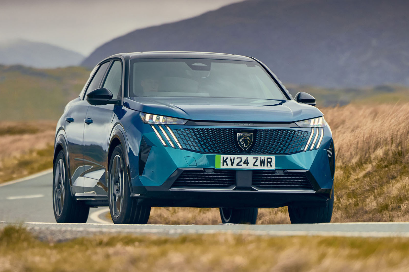 Peugeot e-3008 Review 2024, Price & Specs | Autocar