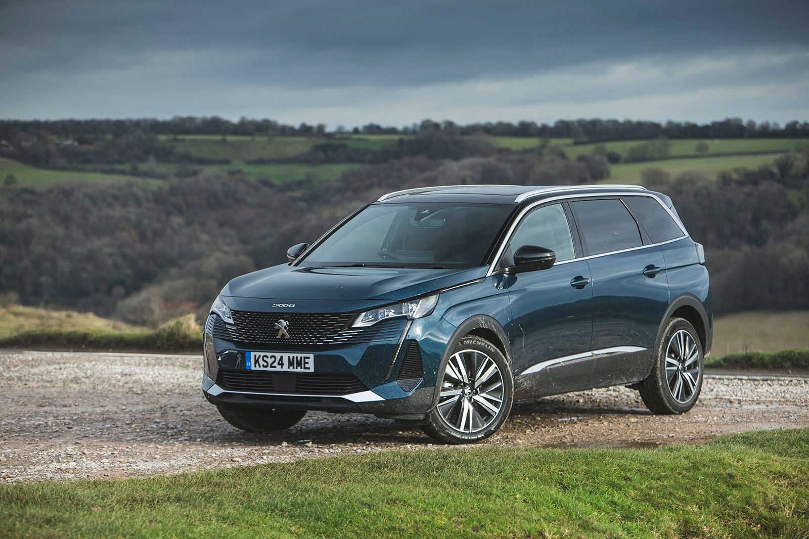 Peugeot 5008 2017-2024 Review 2025, Price & Specs | Autocar