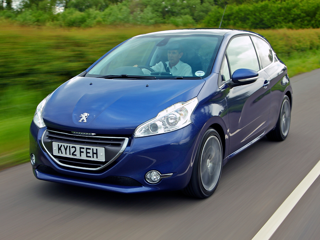 Peugeot 208 deposit intake 'best in history' | Autocar
