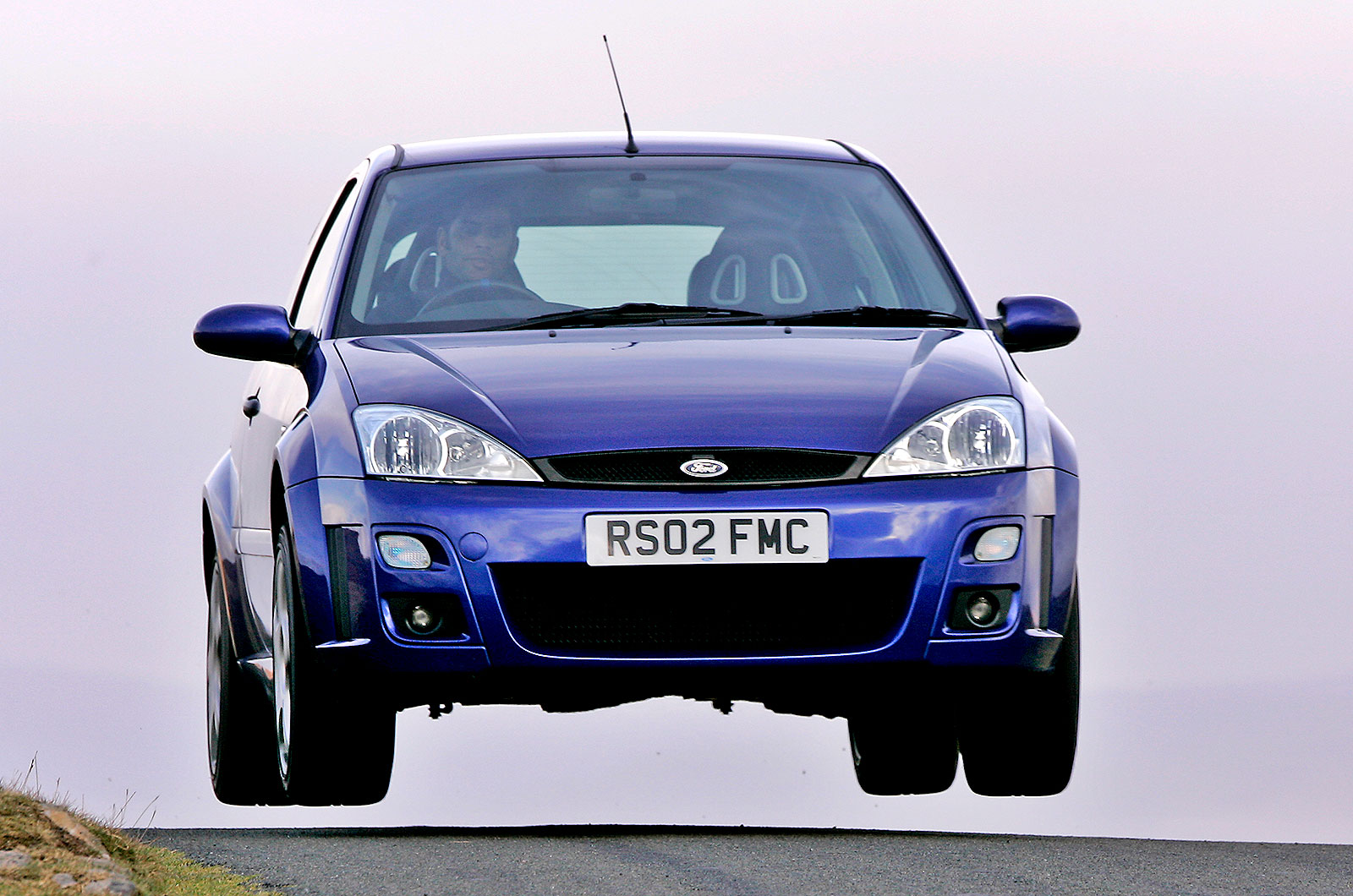 Top old-school hot hatches from £2k | Autocar
