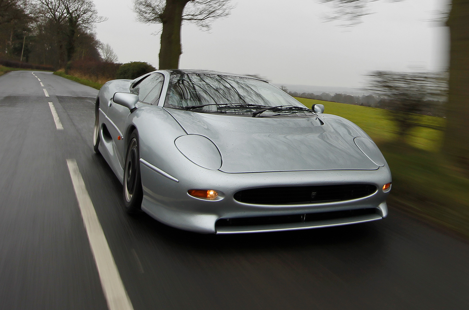 1-intro-xj220-april-2020_1.jpg | Autocar