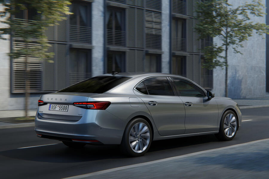 Skoda Superb reinvented with 62 mile PHEV Autocar