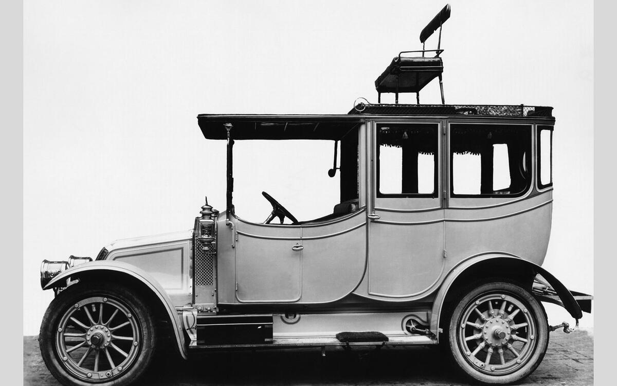 A visual history of 120 years of Renault | Autocar