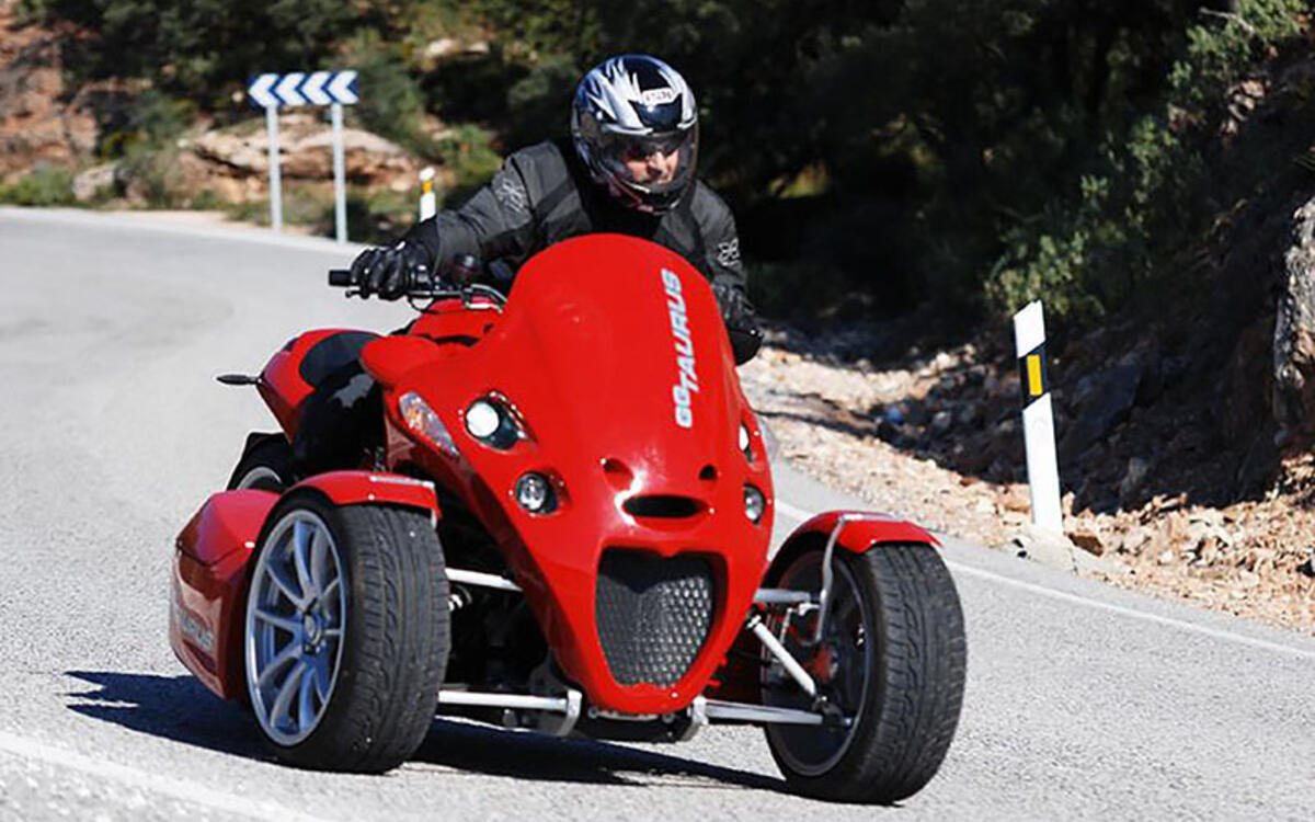 Unexpected machines powered by BMW engines | Autocar