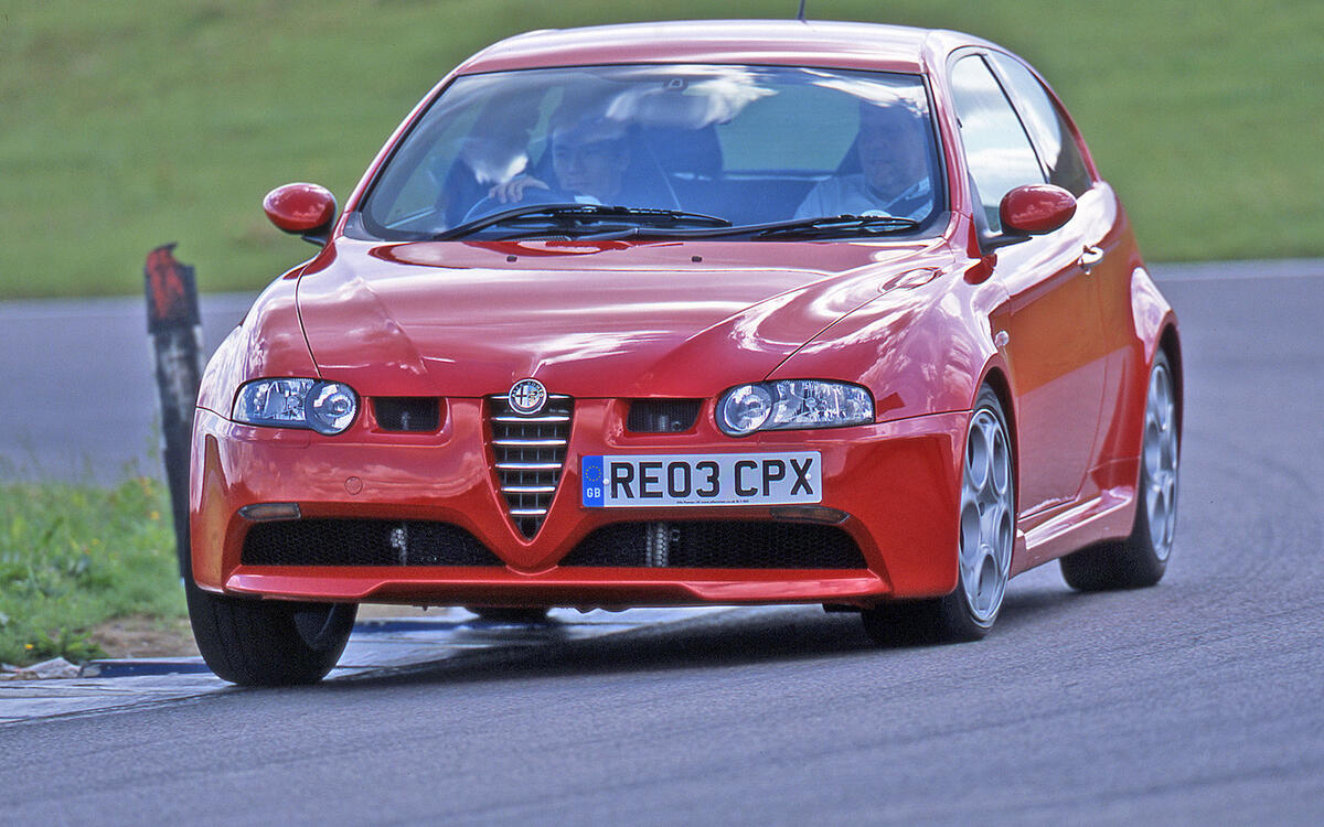 Top old-school hot hatches from £2k | Autocar