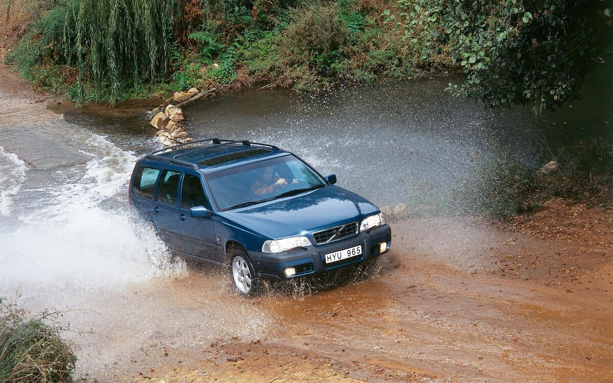 The epic story of the Volvo station wagon | Autocar