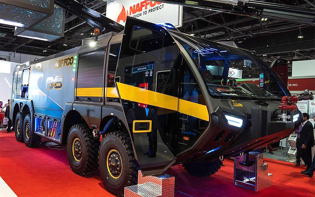 The world’s largest fire engine & other amazing firefighting machines ...