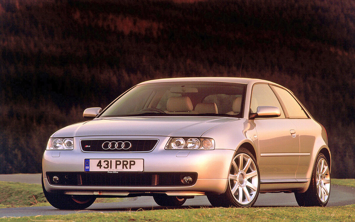 Top old-school hot hatches from £2k | Autocar