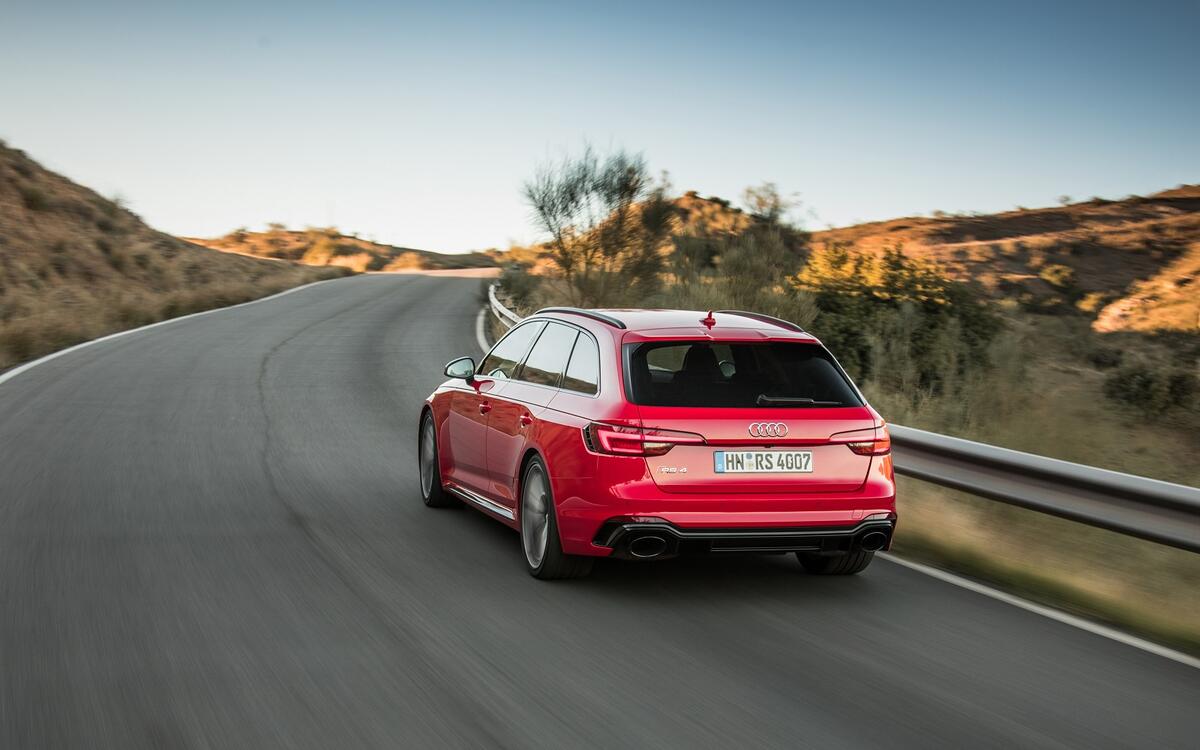 A picture history of fast Audi estates | Autocar