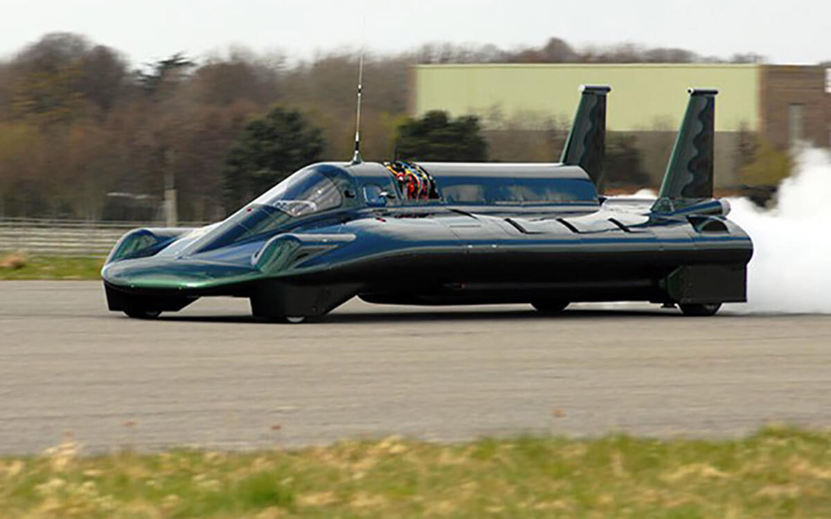 British team sets new sand land speed record | Autocar