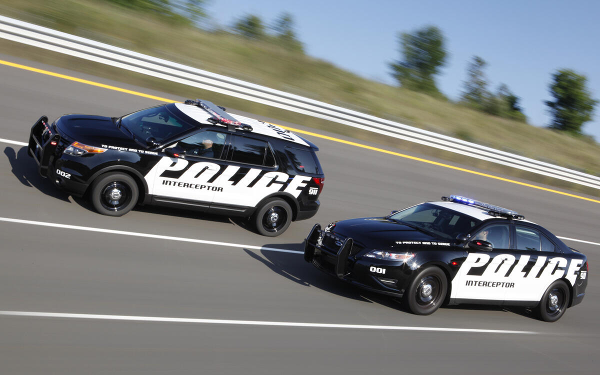 Glory days of the Big Three police cruiser | Autocar
