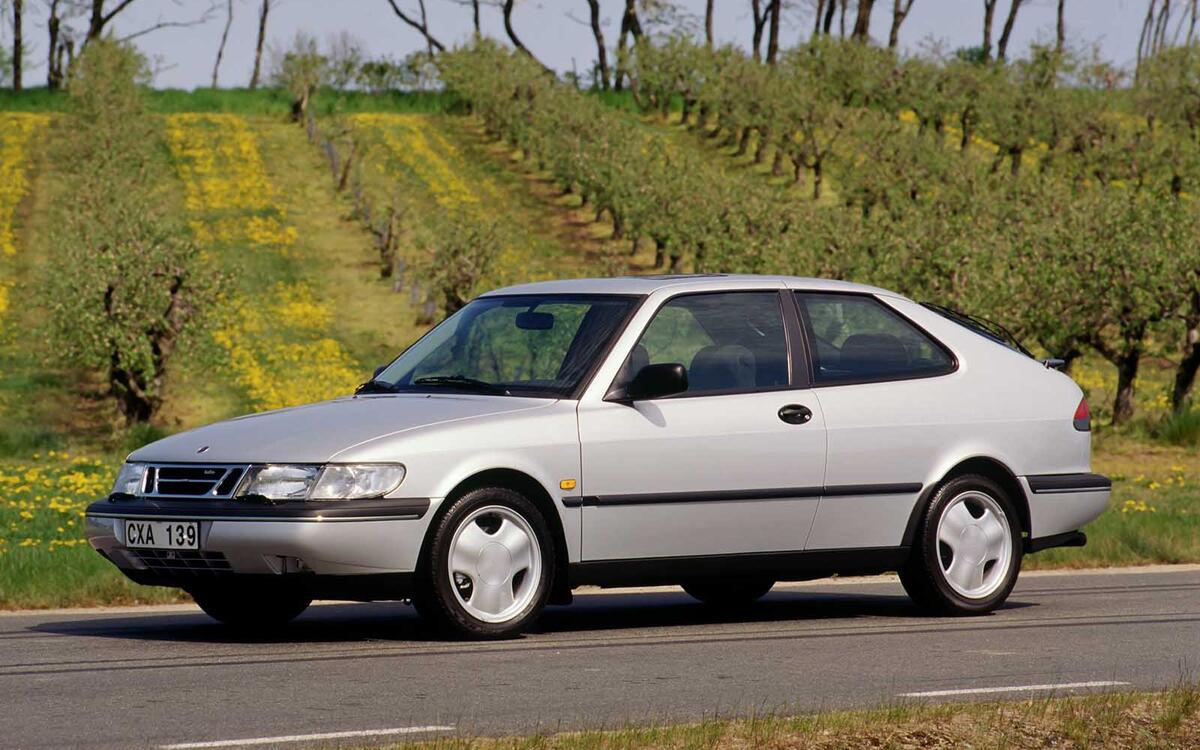The best classy coupés from the 1990s - and how to buy them now | Autocar