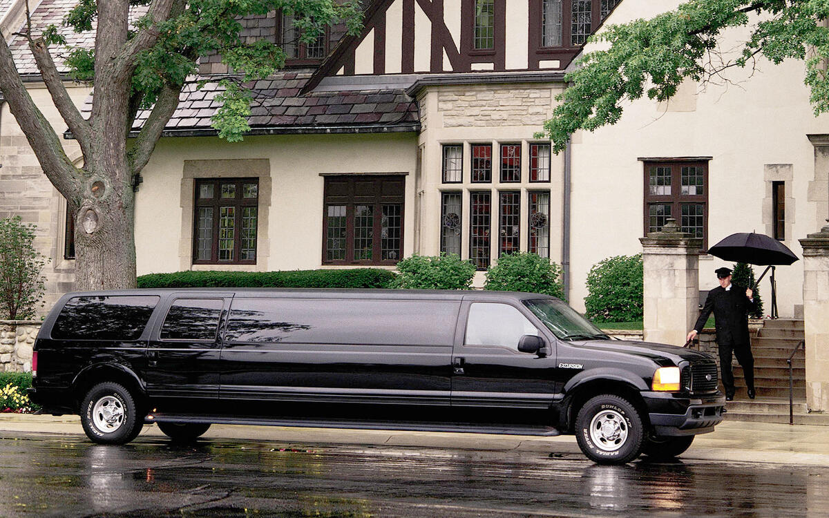 The world's wildest stretch limousines | Autocar