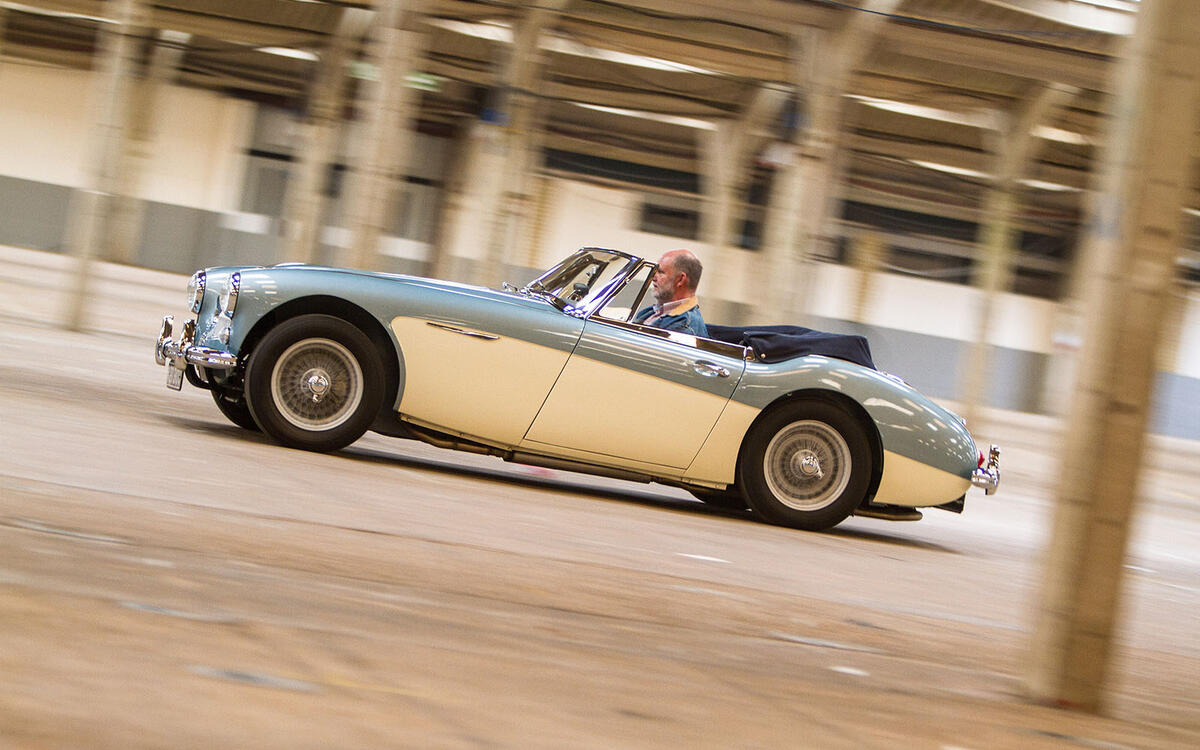20 cars that tell us why 2-tone paintwork needs to make a comeback ...