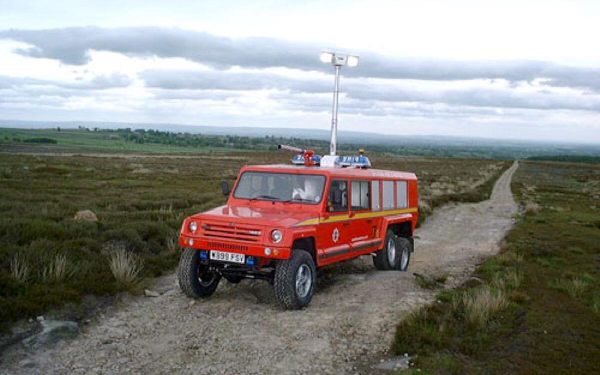 The world’s largest fire engine & other amazing firefighting machines ...