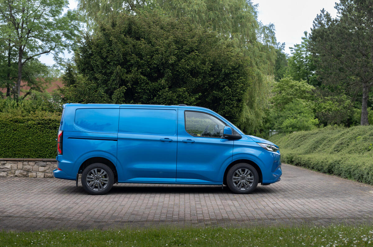 Ford E-Transit Custom Review 2025, Price & Specs | Autocar