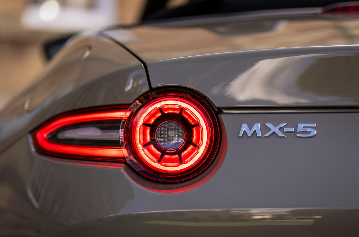 Mazda MX-5 Review 2025, Price & Specs | Autocar