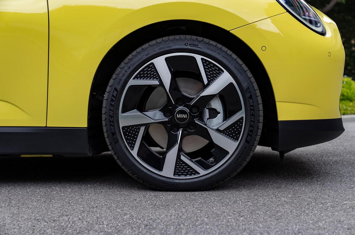 Mini Cooper E and SE review | Autocar