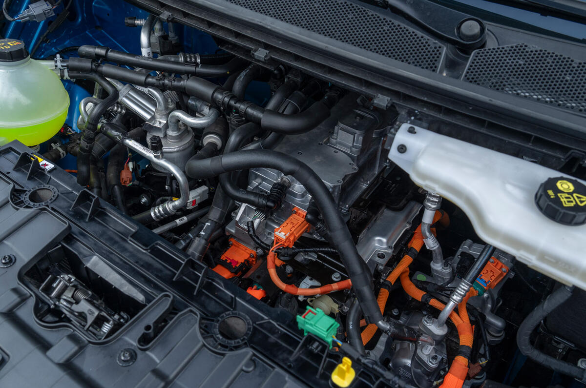 Ford E-Transit Custom Review 2025, Price & Specs | Autocar