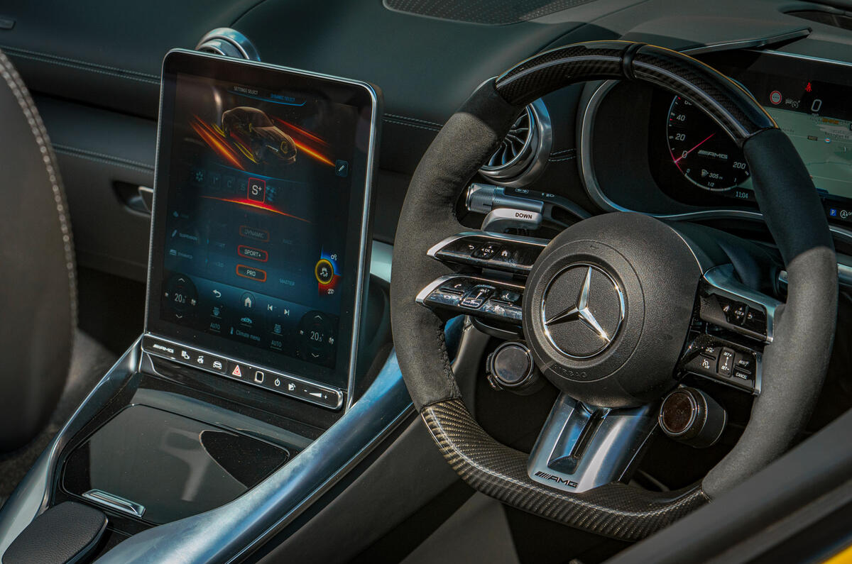 Mercedes-AMG SL 43 Review 2025, Price & Specs | Autocar