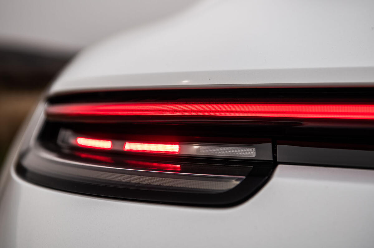 Porsche 911 Review (2022) | Autocar