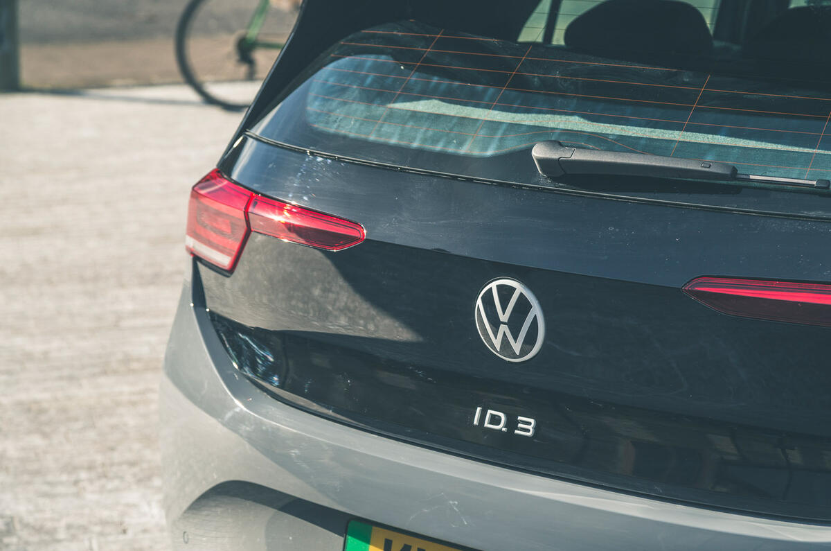 Volkswagen ID 3 Review (2023) | Autocar