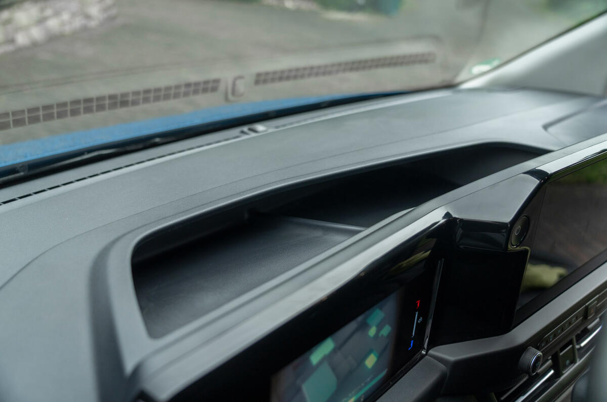 Ford E-Transit Custom Review 2025, Price & Specs | Autocar