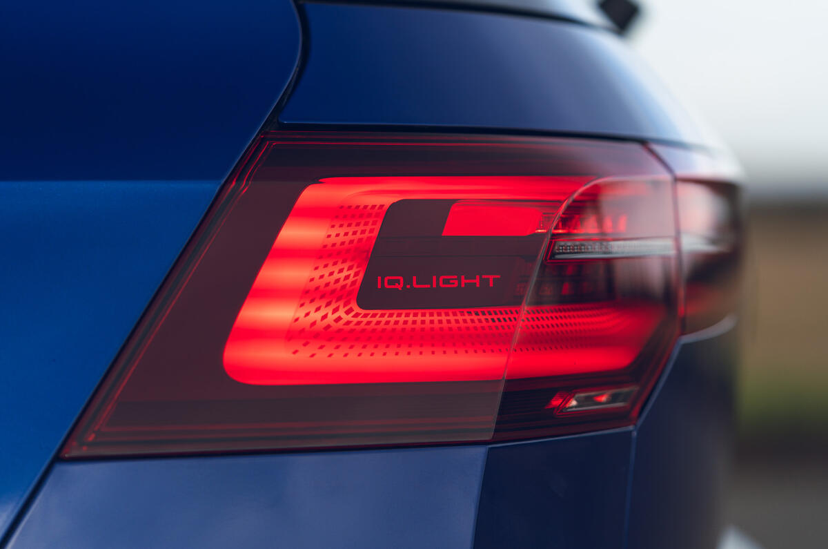 Volkswagen Golf R Review 2024, Price & Specs | Autocar