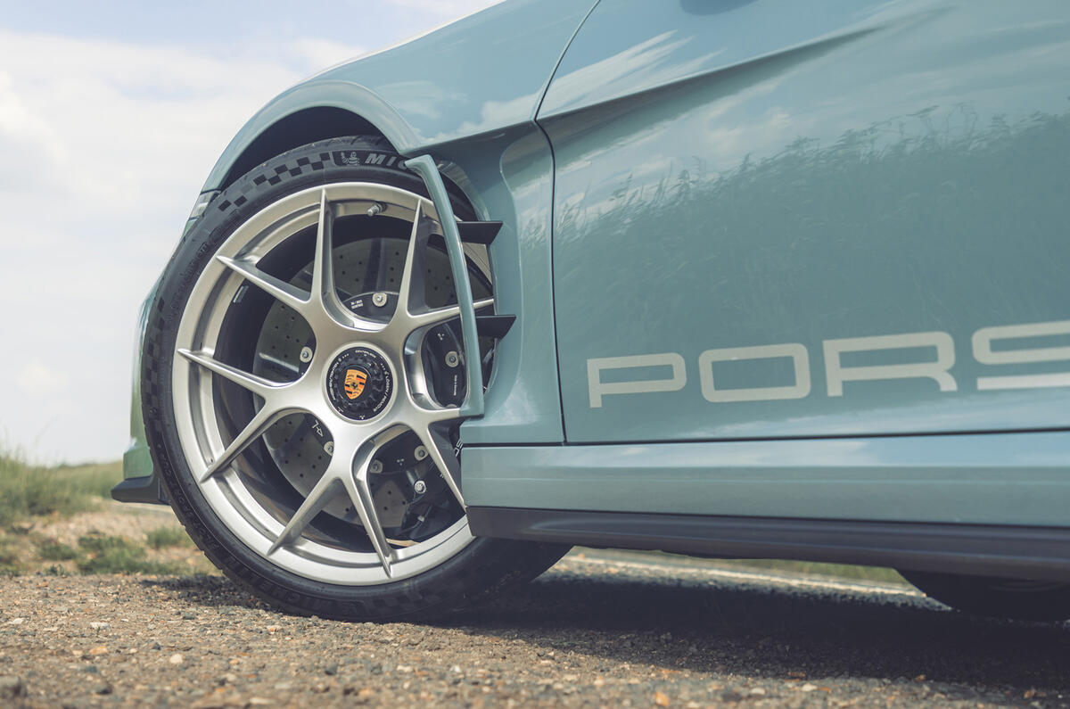 Porsche 911 S/T Review 2025, Price & Specs | Autocar