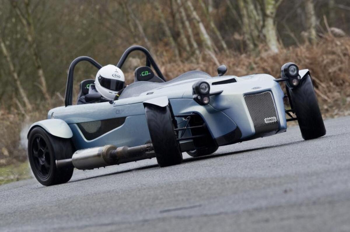 Toniq CB 200 Review 2025, Price & Specs | Autocar