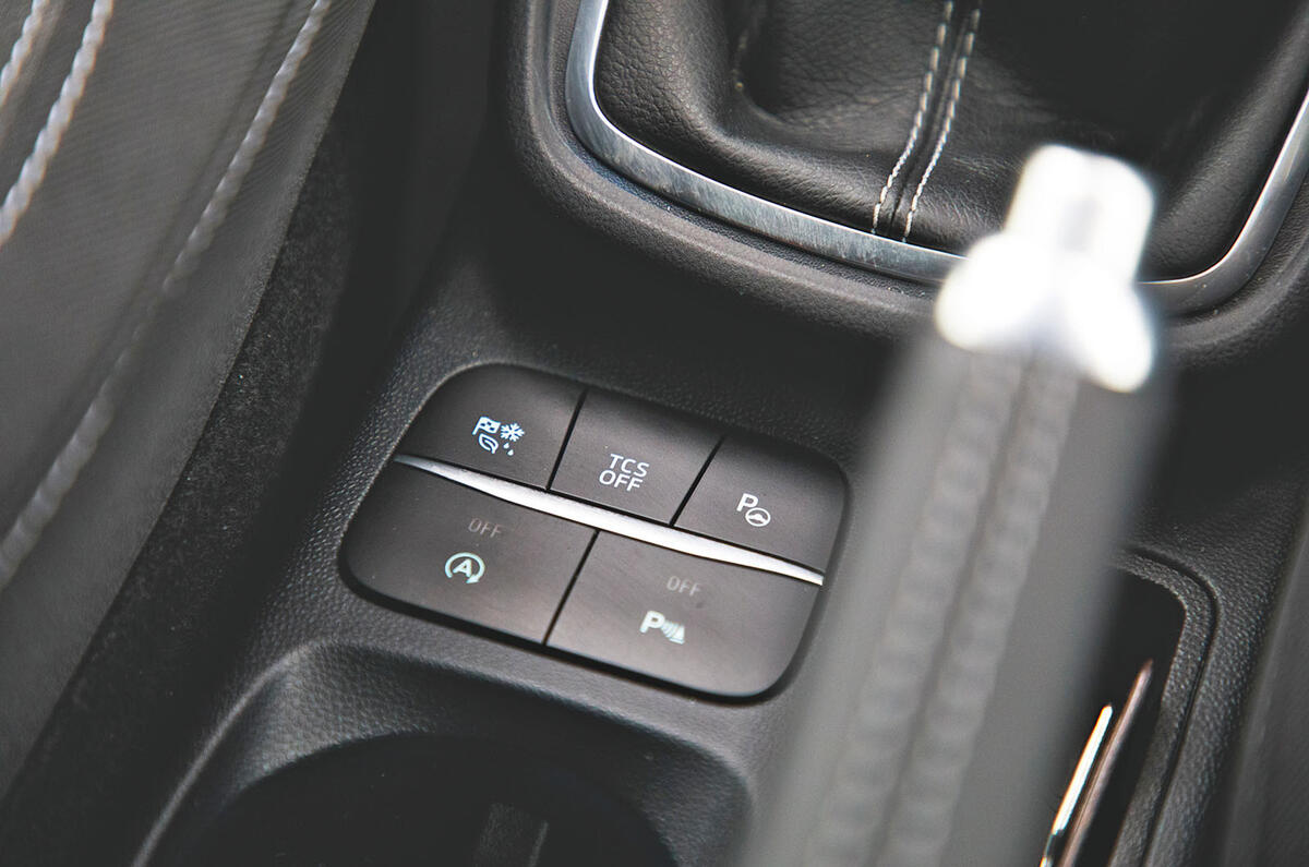 Ford Puma Review (2023) | Autocar