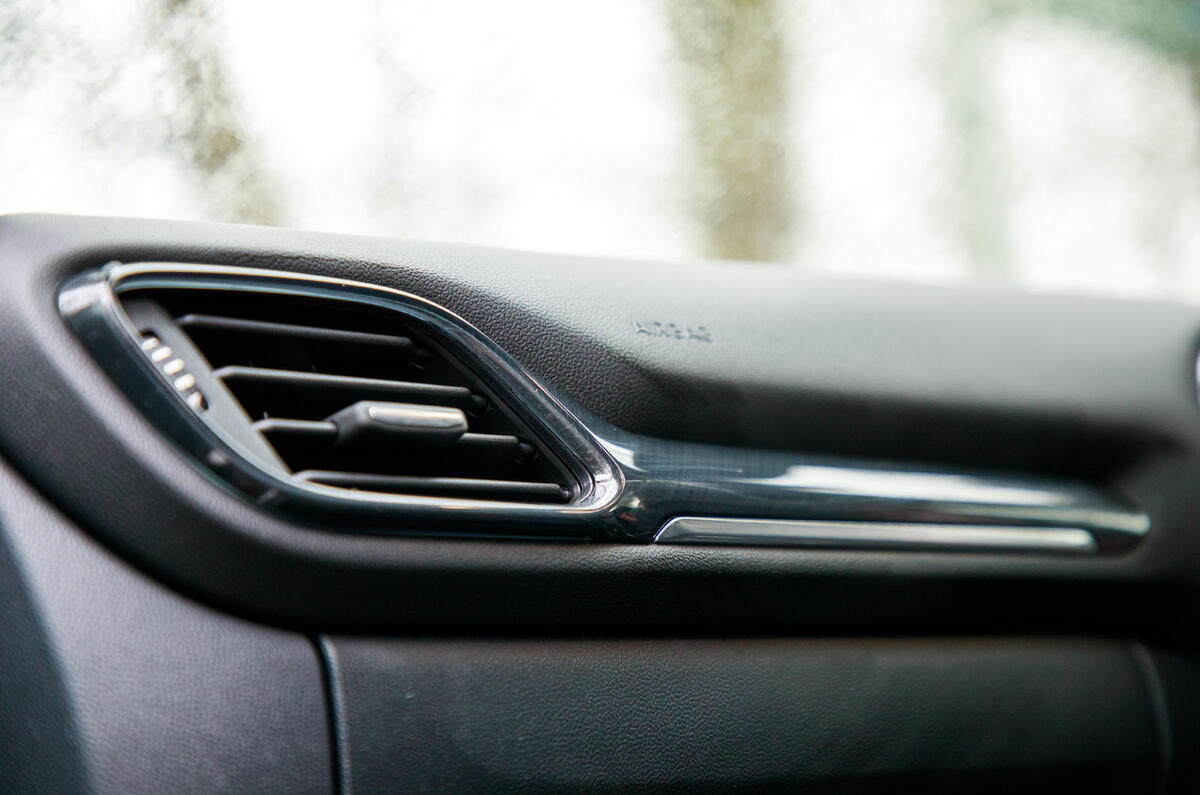 Ford Puma Review (2024) | Autocar