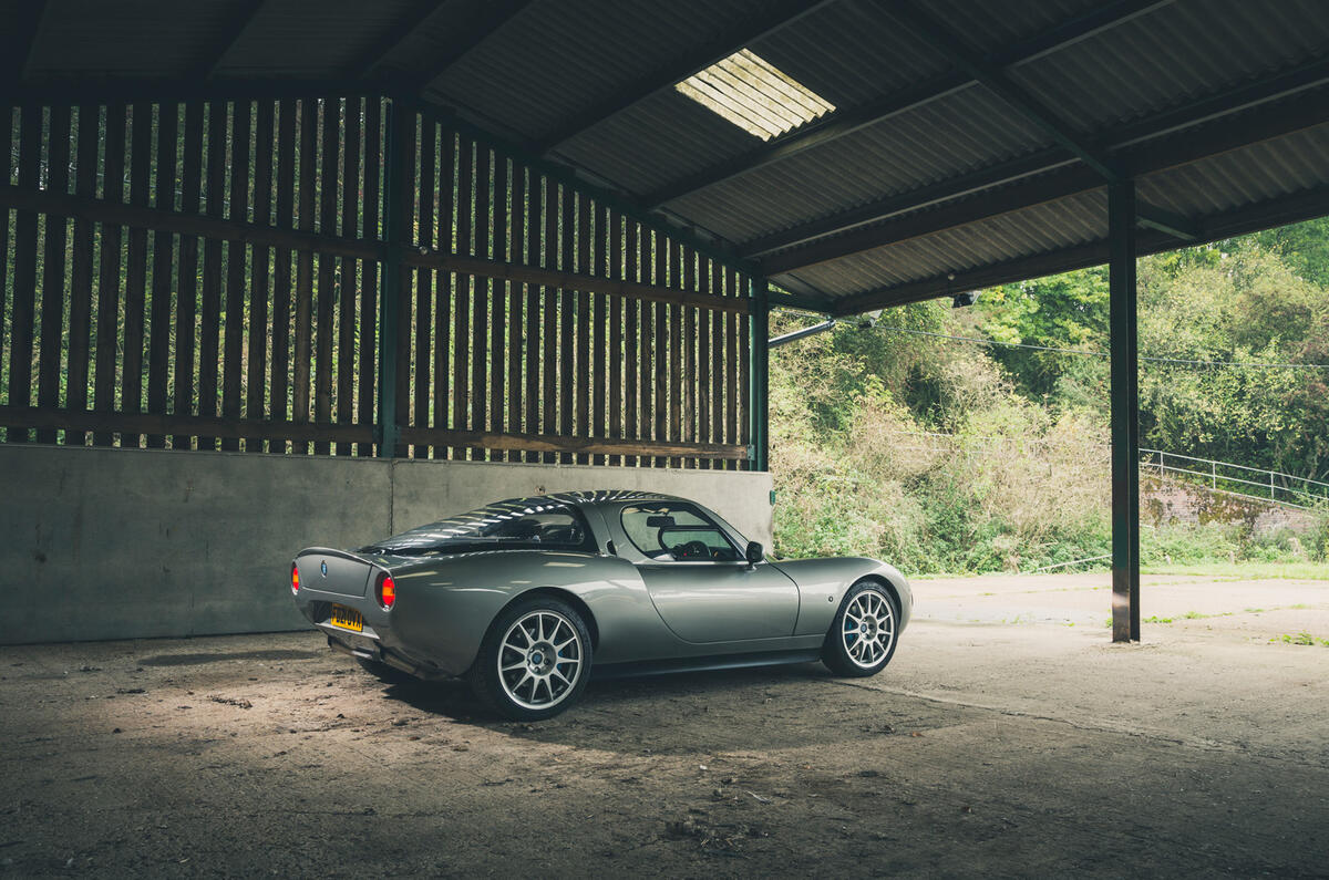 Wells Vertige Review 2025, Price & Specs | Autocar