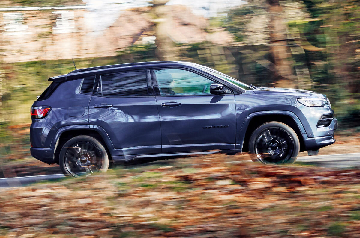 Jeep Compass 4xe Review 2025, Price & Specs | Autocar