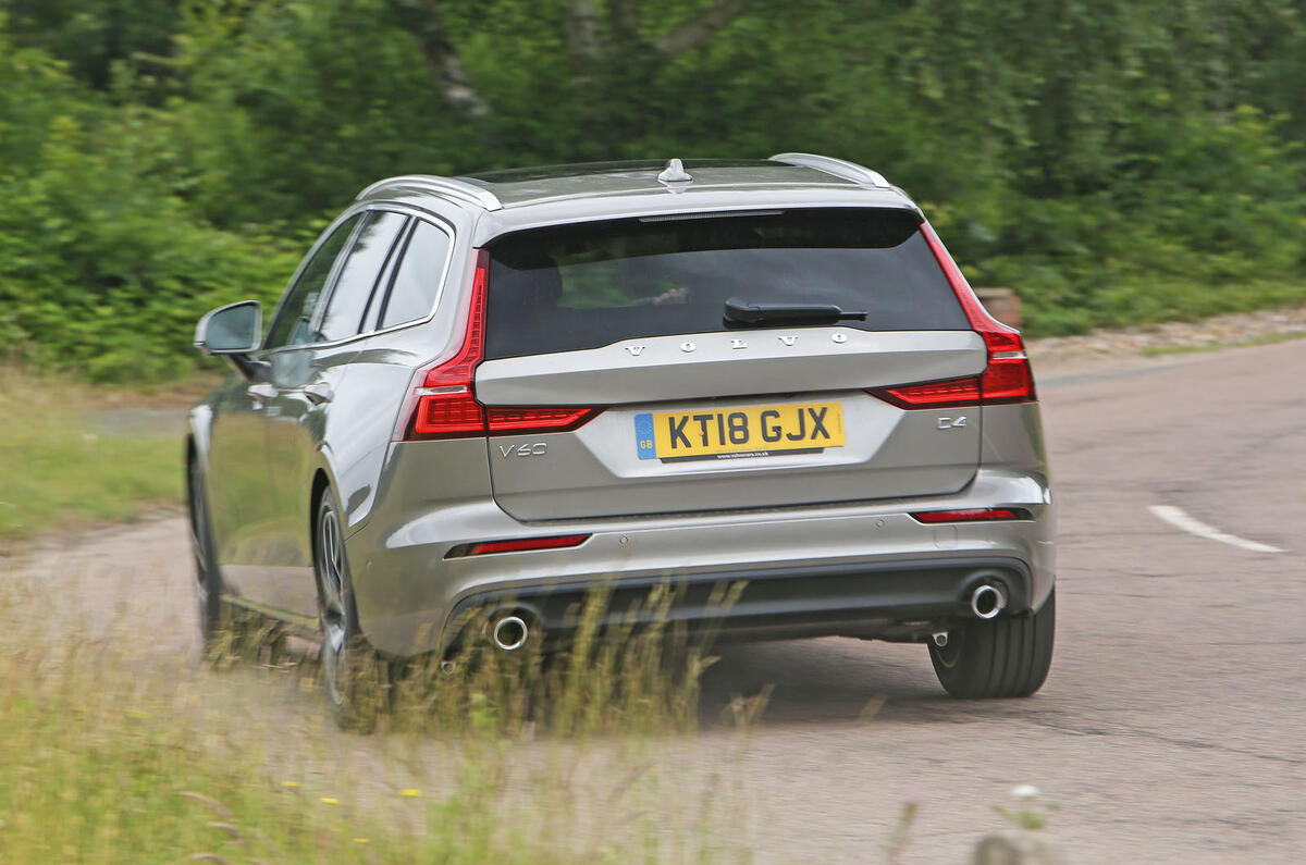Volvo V60 Review (2022) | Autocar