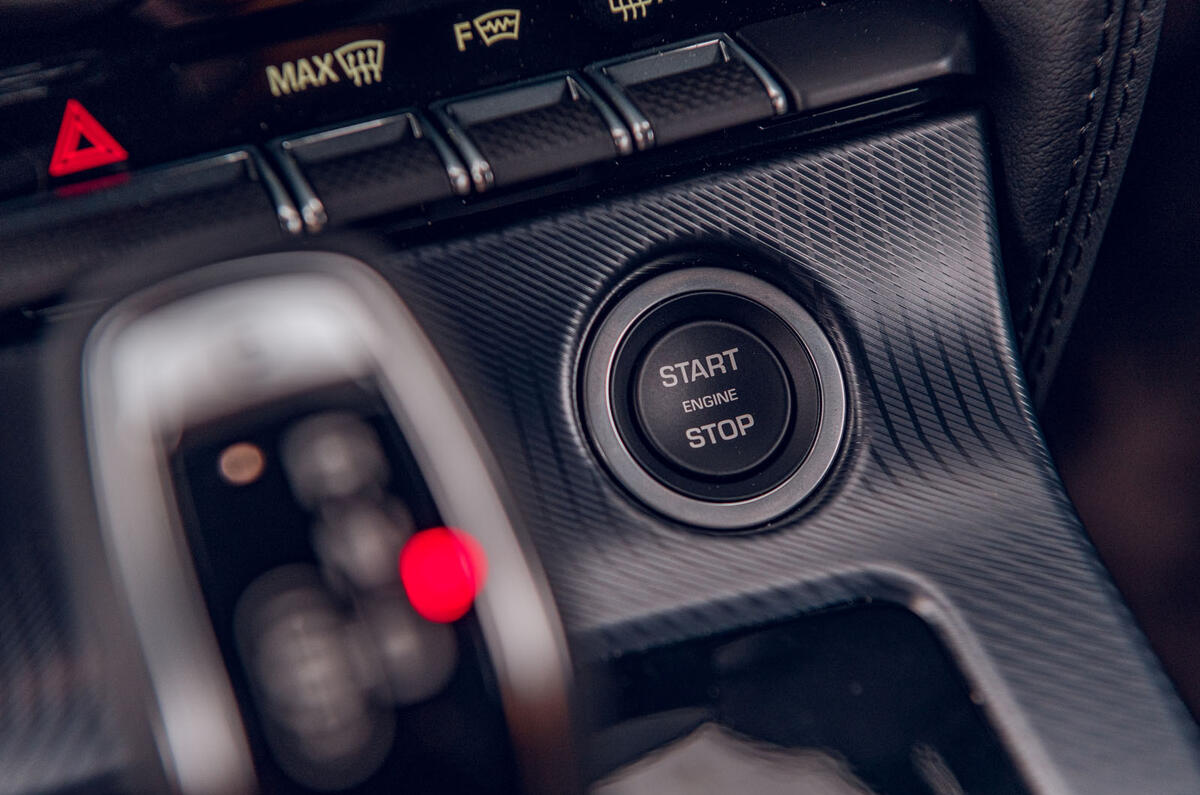 Jaguar F-Type Review 2025, Price & Specs | Autocar