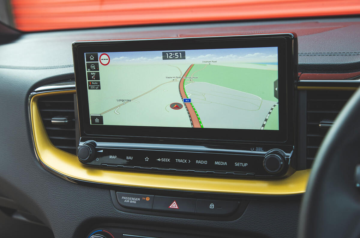 Kia Xceed Review (2022) | Autocar