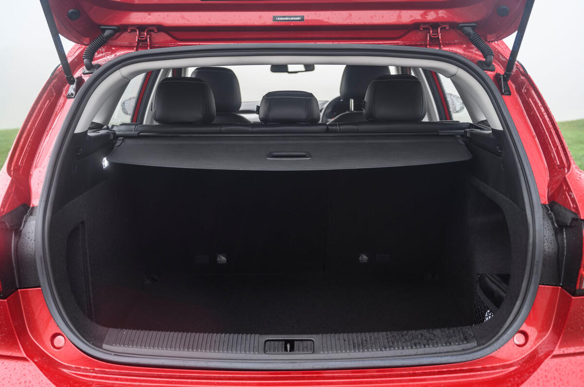 MG Motor 5 EV Review 2025, Price & Specs | Autocar
