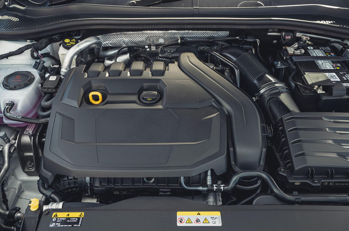 Seat Leon Review 2025, Price & Specs | Autocar