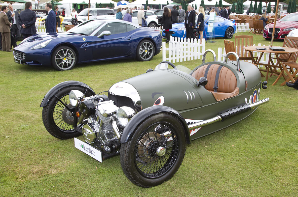 480 orders for Threewheeler | Autocar