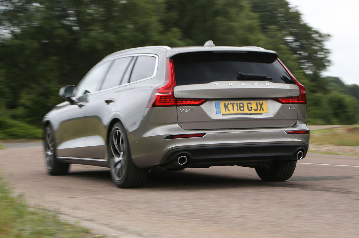Volvo V60 Review (2022) | Autocar