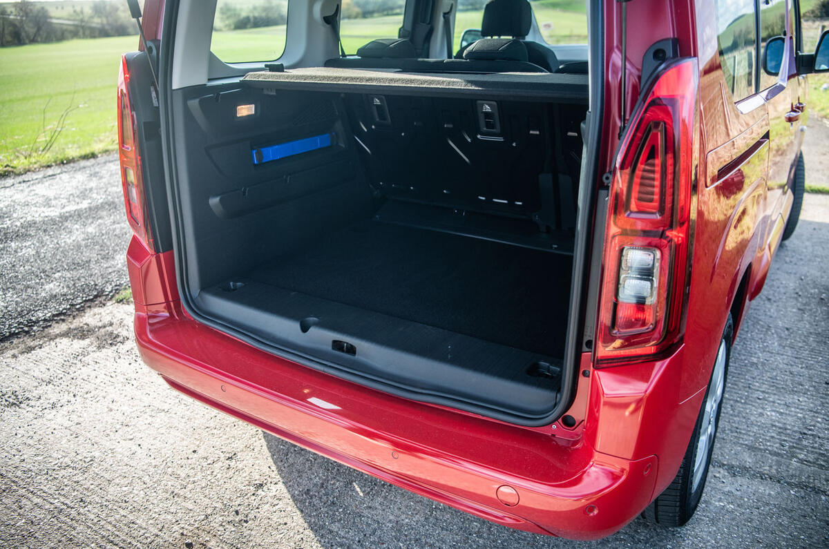 Vauxhall Combo Life Review (2021) | Autocar