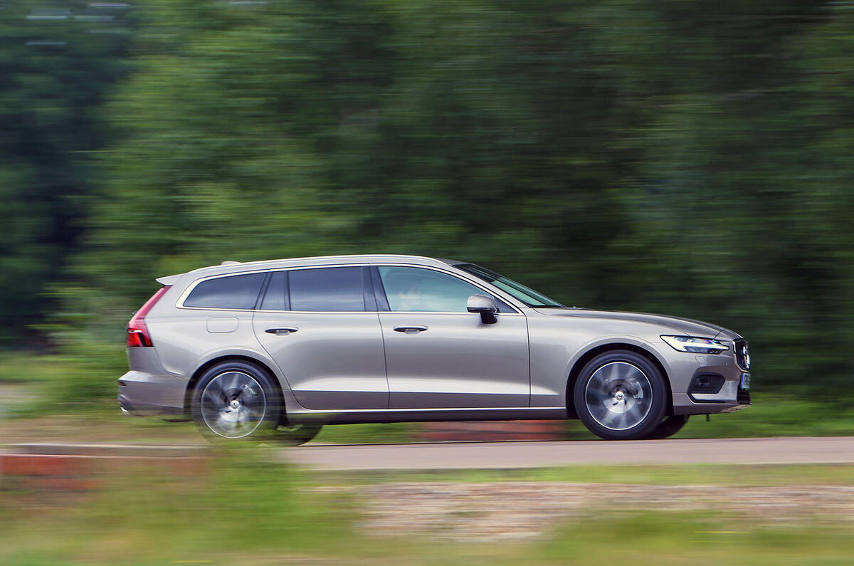 Volvo V60 Review (2022) | Autocar