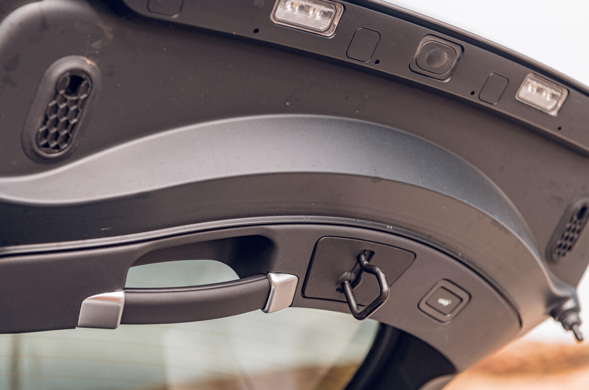 Jaguar F-Type Review 2025, Price & Specs | Autocar